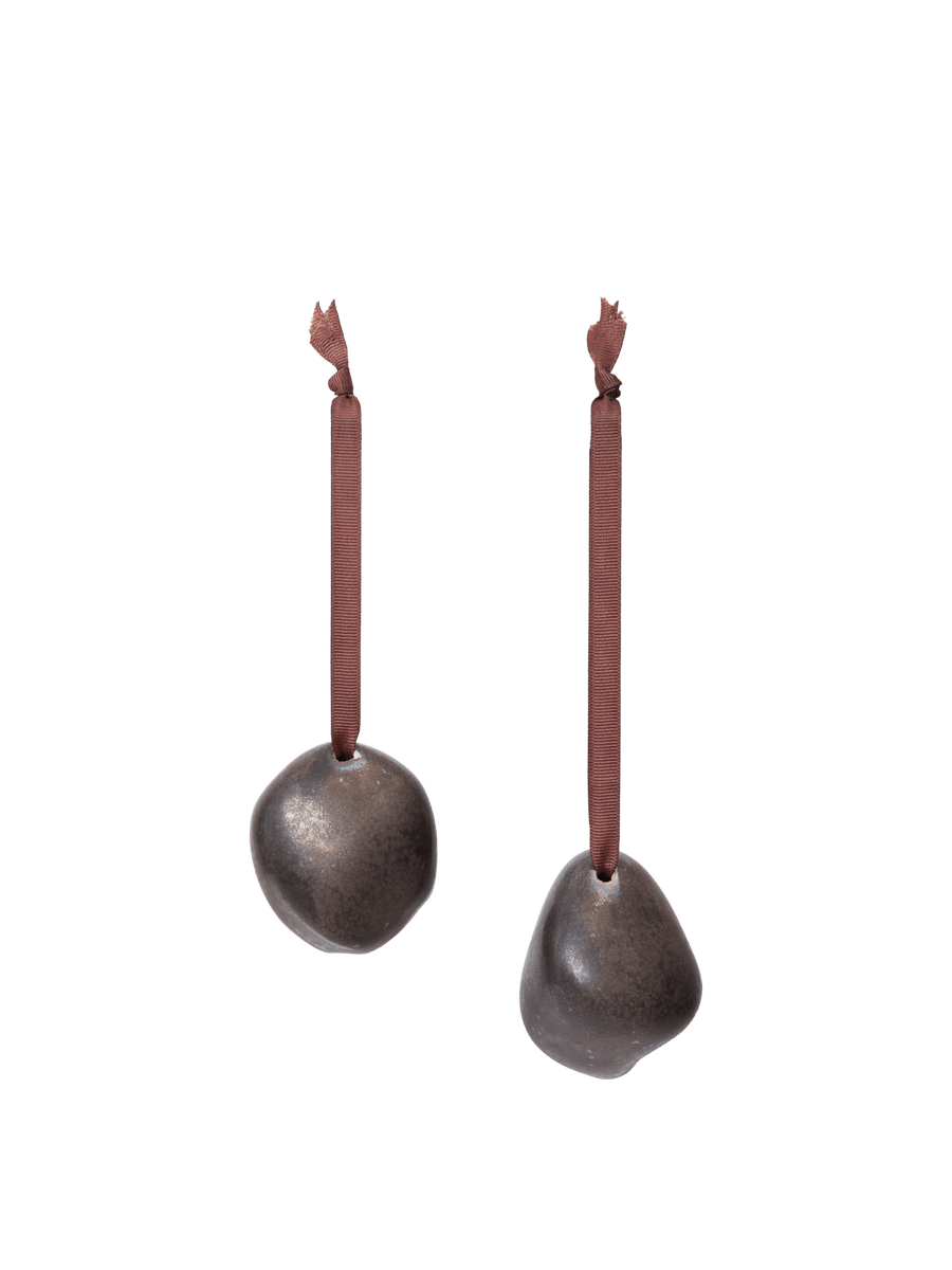 Bellure Baubles - Set of 2 - Rustic Bronze – Ferm Living